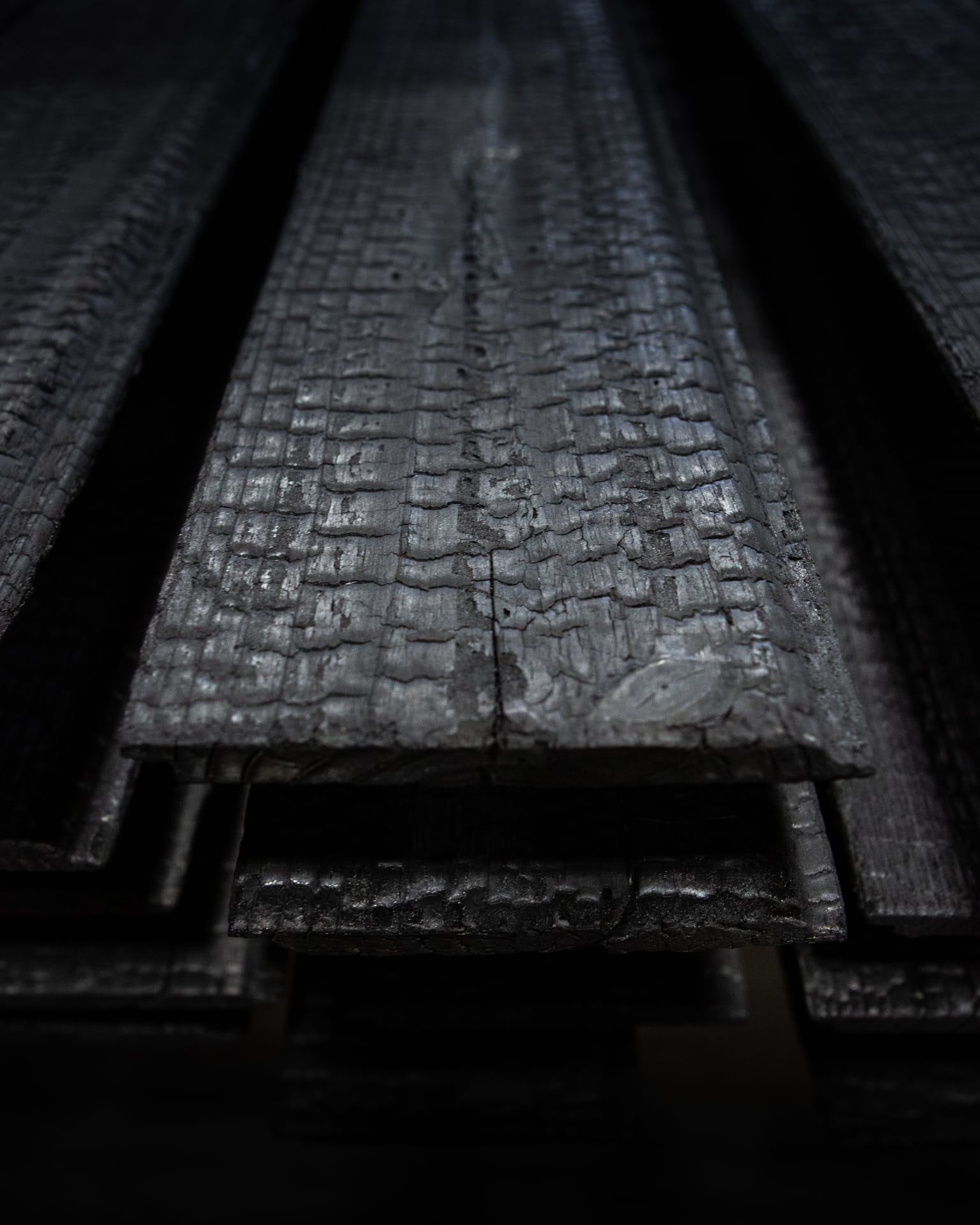 Yakisugi versus Shou Sugi Ban: The art of wood charring